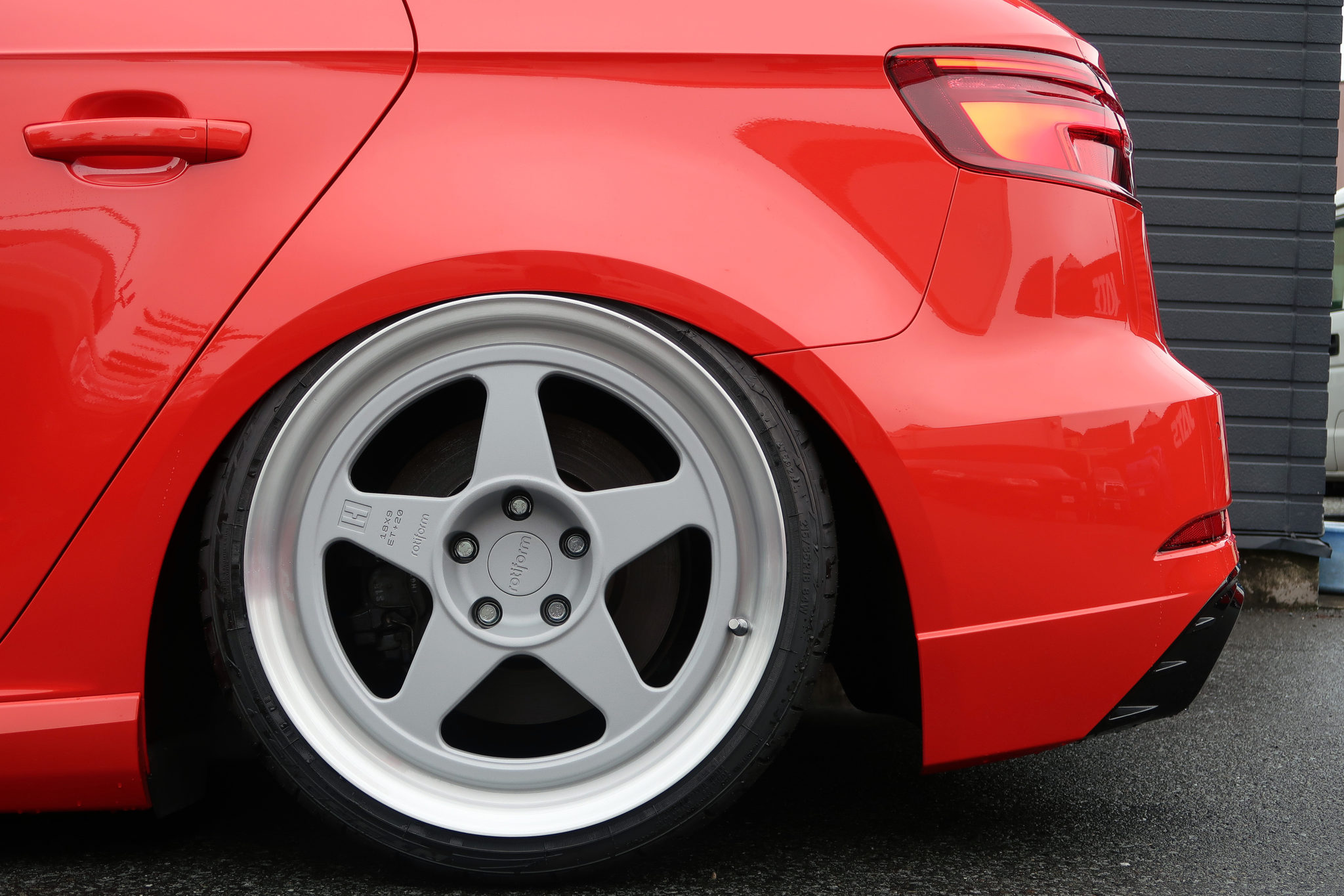 AUDI 8V RS3 rotiform ROC-H 装着 | JATS ジャッツ